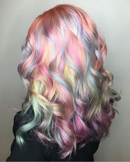 Cabelo Arco-Íris – 40 Inspirações p/ se Apaixonar pelo Rainbow Hair!