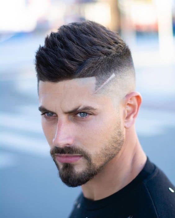 Moicano Masculino – 42 Cortes Inspiradores & Dicas Imperdíveis!