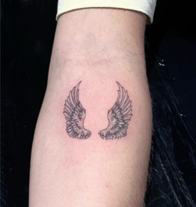 +70 tatuagens Asa de Anjo impressionantes para fazer!