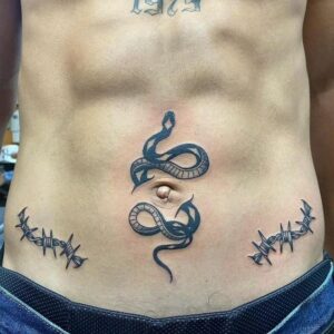 +45 tatuagens na barriga masculina incríveis para fazer!